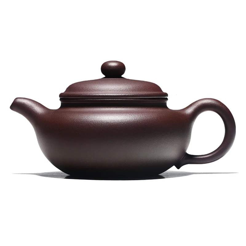 Famoso Bule é Artesanal E Autêntico. O Tamanho E A Capacidade De Um ...