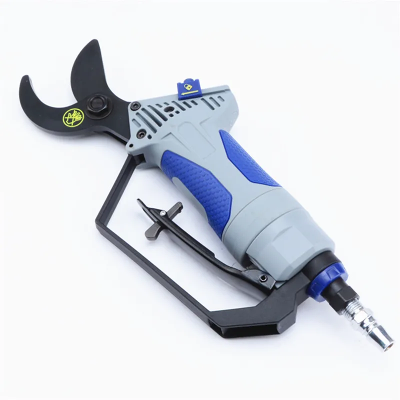 Pneumatic tree pruner store