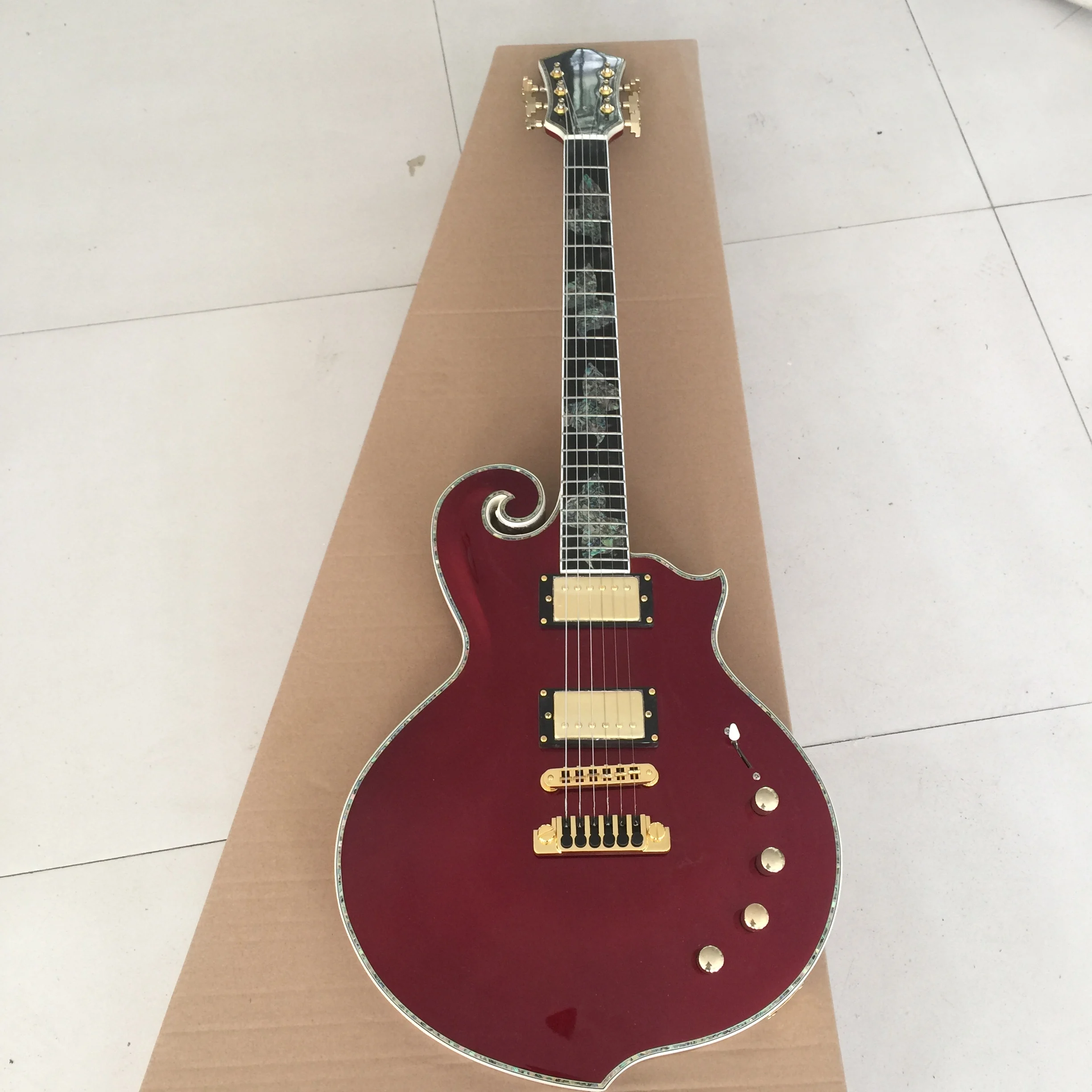 Free delivery, high-end custom electric guitar, corrugated body, ABS is ...
