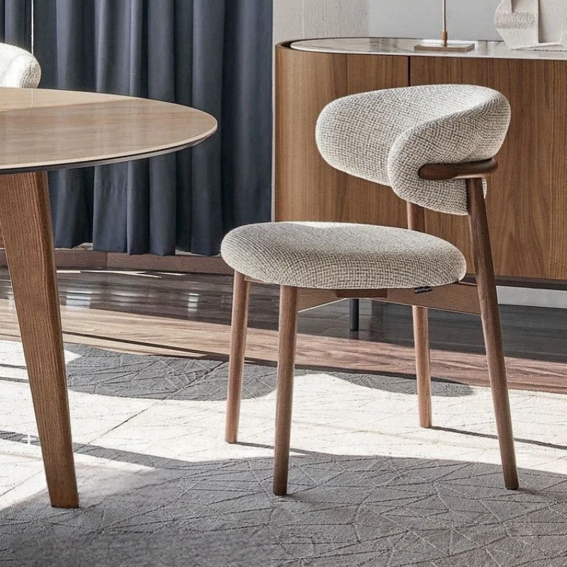 Простой стильный светильник, роскошный стул в скандинавском стиле ...