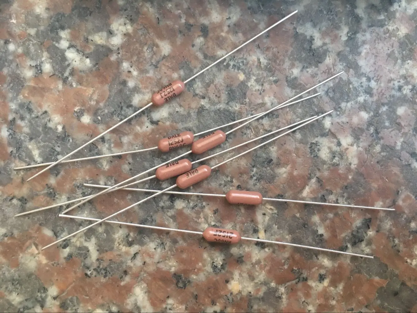 10 шт., CMF60 1/2 Вт 0,5 Вт 21K5 21,5 K / CMF60 1/2 Вт 0,5 Вт 100R 1% ...