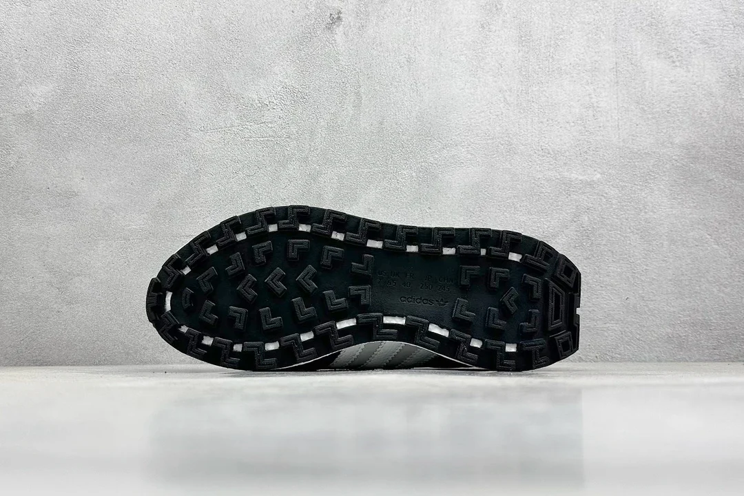 Обувь Кроссовки adidas Racing E5 Boost Prototype BOOST InstaPump Fury ...