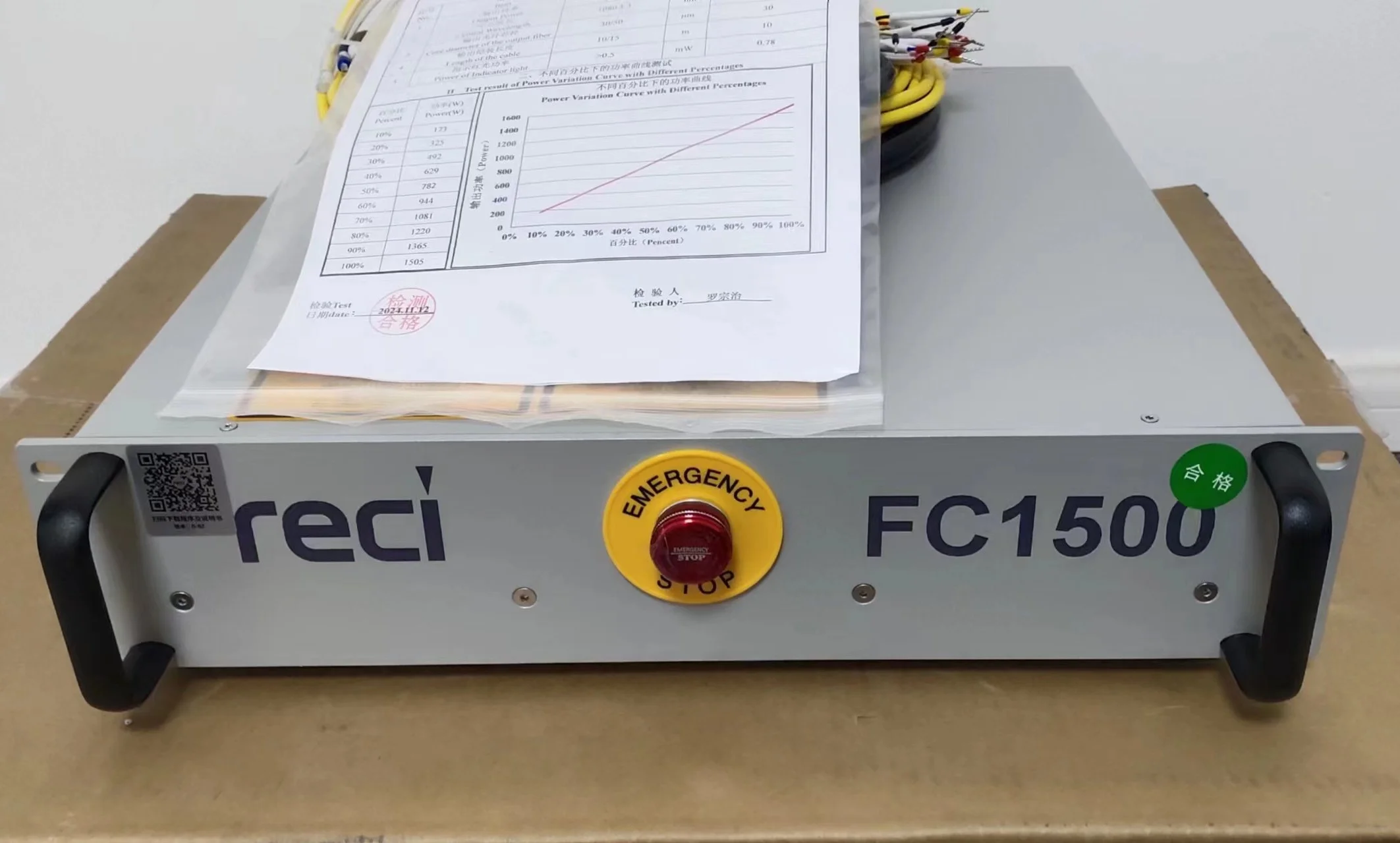 Оригинальный новый лазерный источник RECI FSC1500 1500 Вт, источник ...