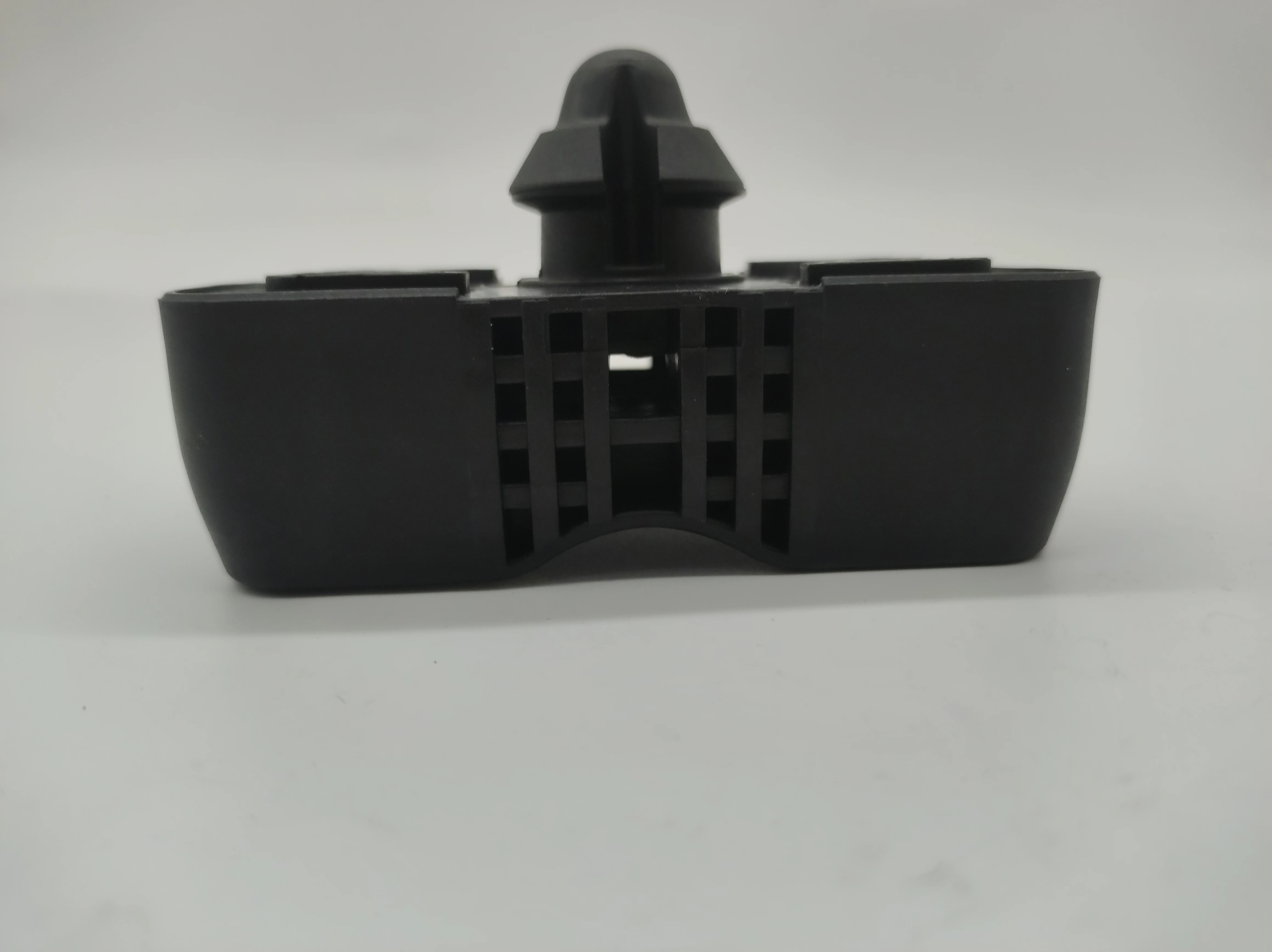 A1646900509 1646900509 Подставка под автомобиль подъемник для Mercedes ...