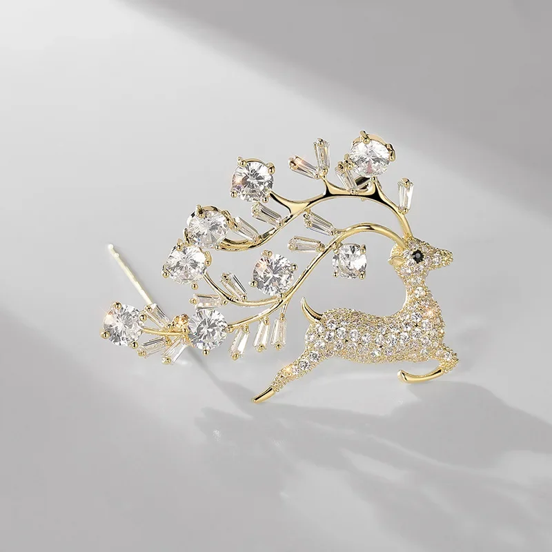 High-End Copper Zirconia Christmas Reindeer Chest Pin Jacket Accessory ...