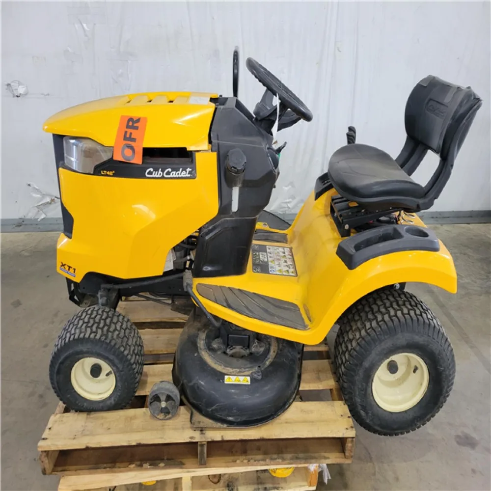 Оптовая продажа Cub Cadet XT2 PR95-12V Smart Power Ride Tractor ...