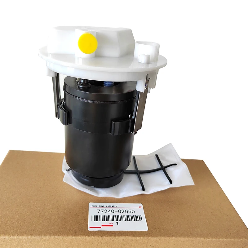 77240-02050 топливный насос в сборе для Toyota Corolla Liftback 1,4/ ...
