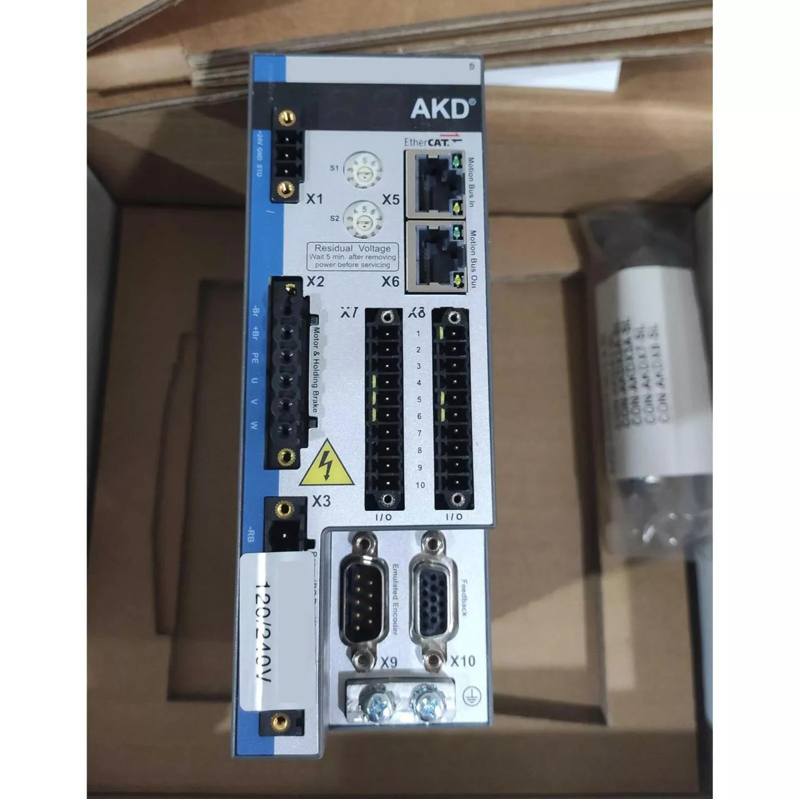 * 1 шт. новая стандартная серия AKD с сервоприводом и ускоренной ...