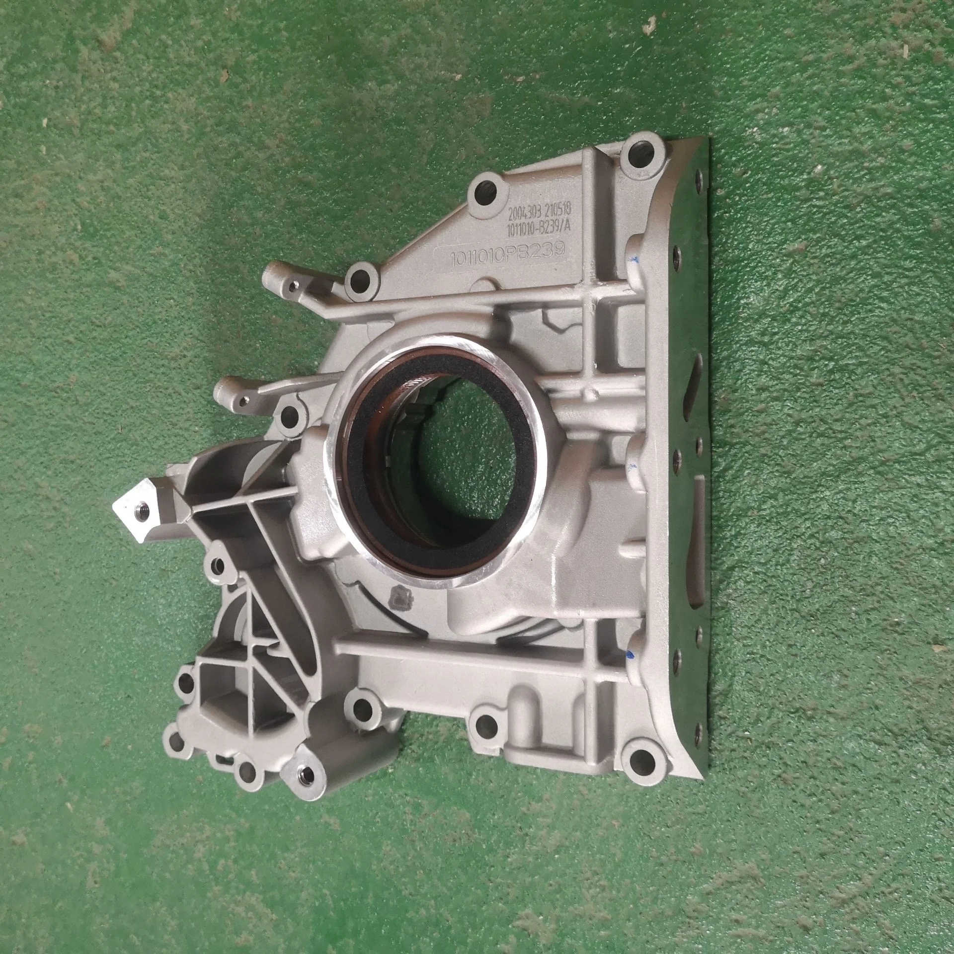 1011015-56D 04502445 20502113 04258382 21489736 23170999 Масляный насос ...