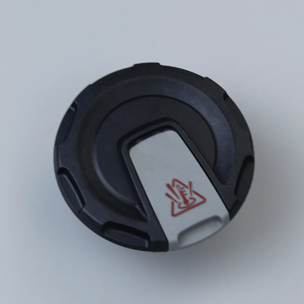 Черный резервуар для охлаждающей жидкости для Audi A6 C8 A7 Q8 ...