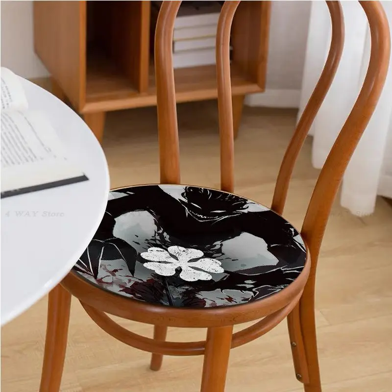 Black Clover Four Seasons Sofa Mat Dining Room Table Chair Cushions Unisex Fashion Anti Slip