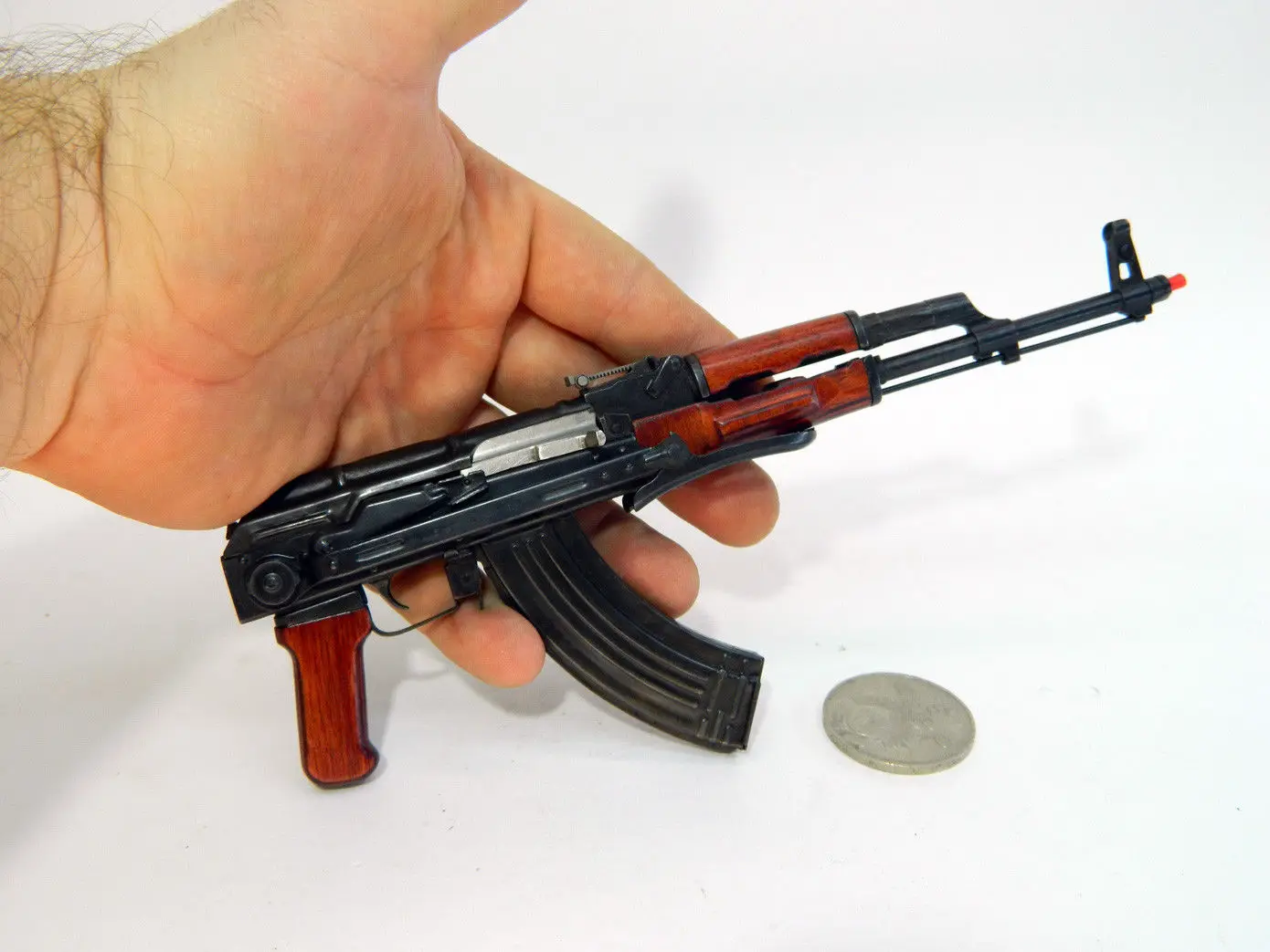 Toy gun models store